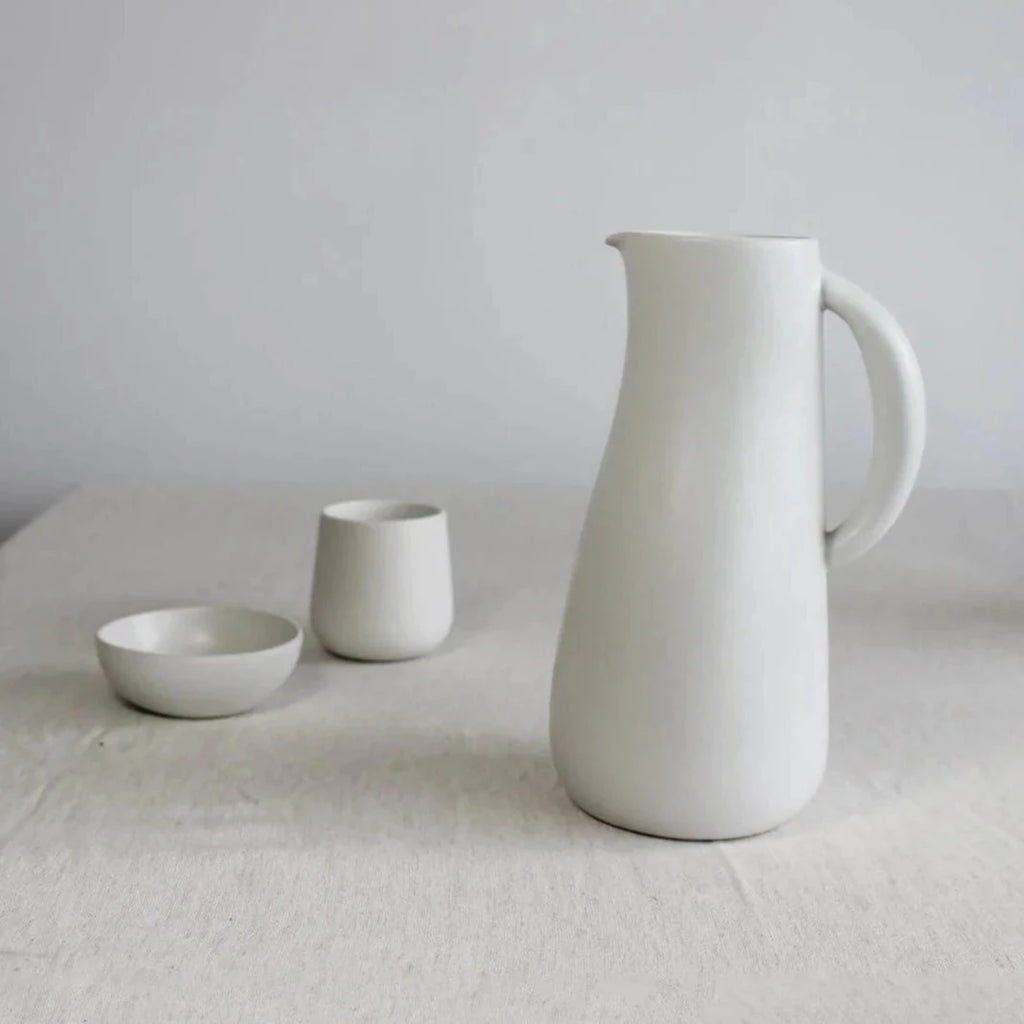 Ceramic Pitcher Matte White – KNITH